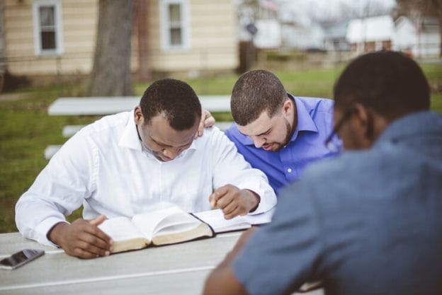 The Significance of Cell Groups: Evangelism, Discipleship, and Church ...