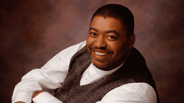 Celebrating the Legacy of Ron Kenoly: His Top 10 Songs - GodKulture Global